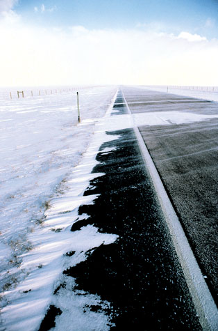 De-icing Roads and Sidewalks the Eco-Friendly Way - Mother Earth Living ...